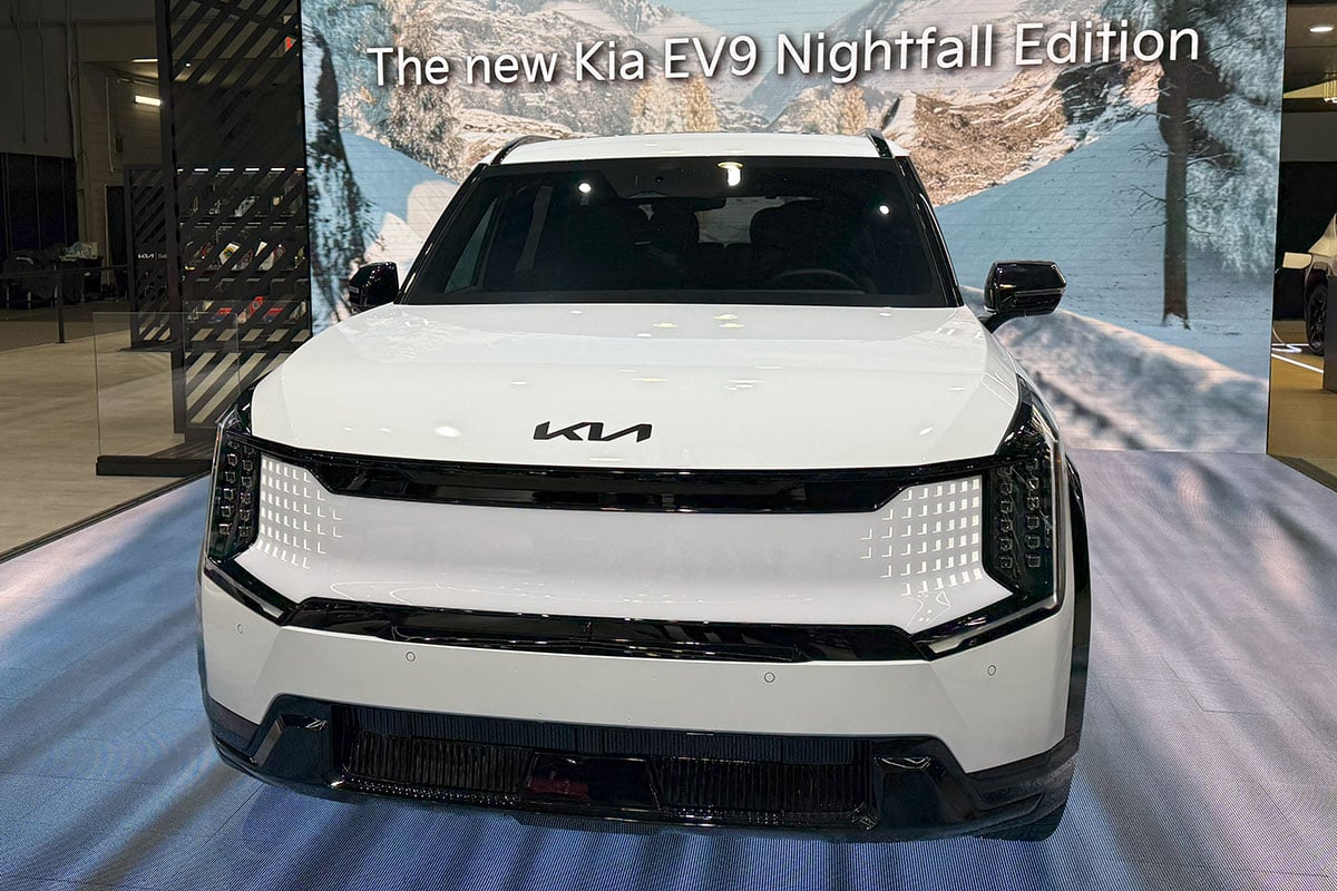 Kia Ev9 Nightfall Edition, The Dark and Sports Side of the Electric SUV ...