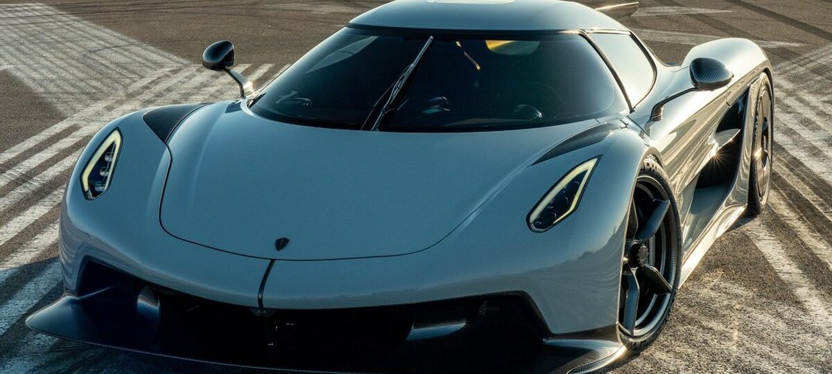 Koenigsegg Jesko Absolute Bakes World Mile Speed Record - Phenix automobile